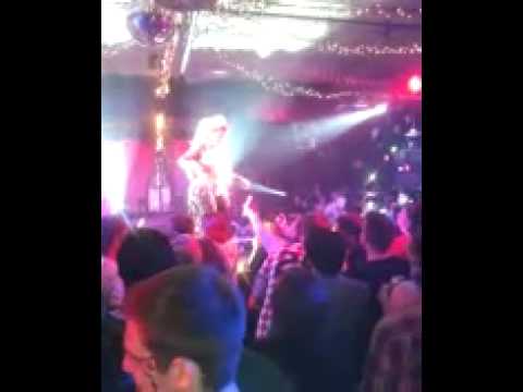 YASMINE ALEXANDER at the 40 Watt athens ga - YouTube