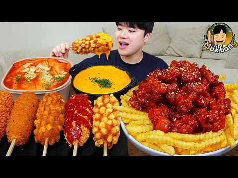 ASMR MUKBANG | Gevrek kızarmış tavuk, baharatlı erişte, Çıtır sosisli sandviç yemek tarifi ! yiyor