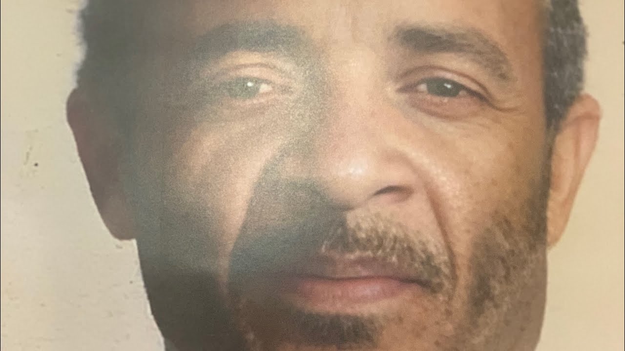 Robert Daley ‘Errol’ Full Celebration - YouTube