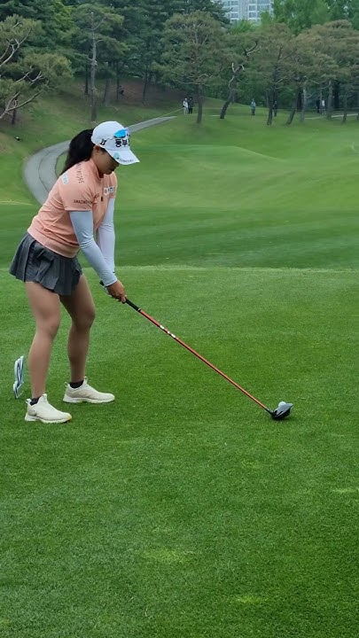 KLPGA 33인 프로의 드라이브 티샷 쇼 #golf #골프스타 #골프 - YouTube
