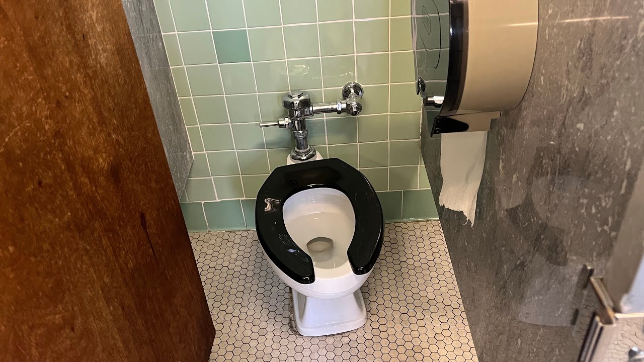 725. East Hall 3rd Floor Women’s Restroom Full Shoot - YouTube