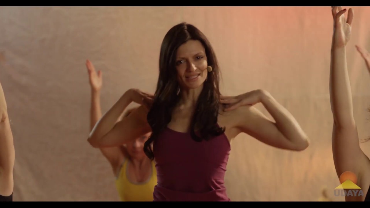 Nelly Naseva, Salute the Day (BULGARIAN) I UDAYA.com - YouTube