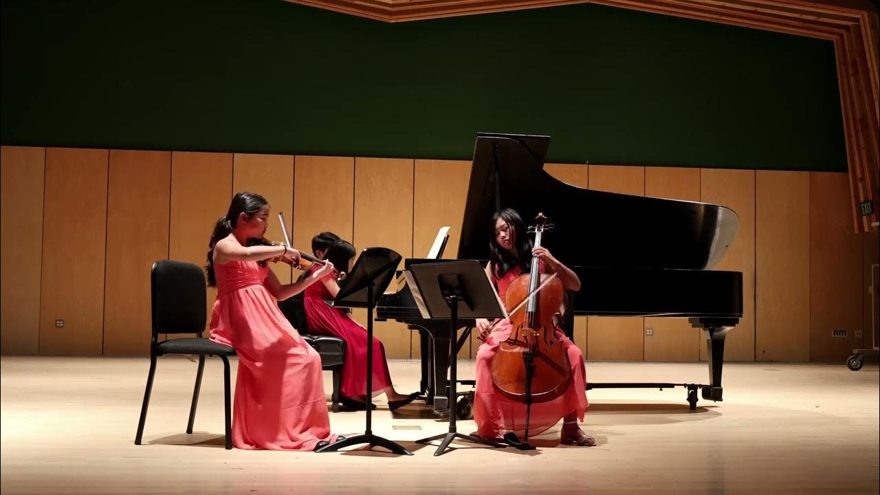 Beethoven Piano Trio No. 4 in B-flat Major “Gassenhauer”, I. Allegro con brio - YouTube