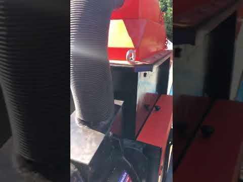 Fındık toplama makinesi