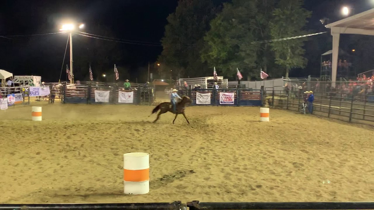 Famous Bugabug winning Sparta IL - YouTube