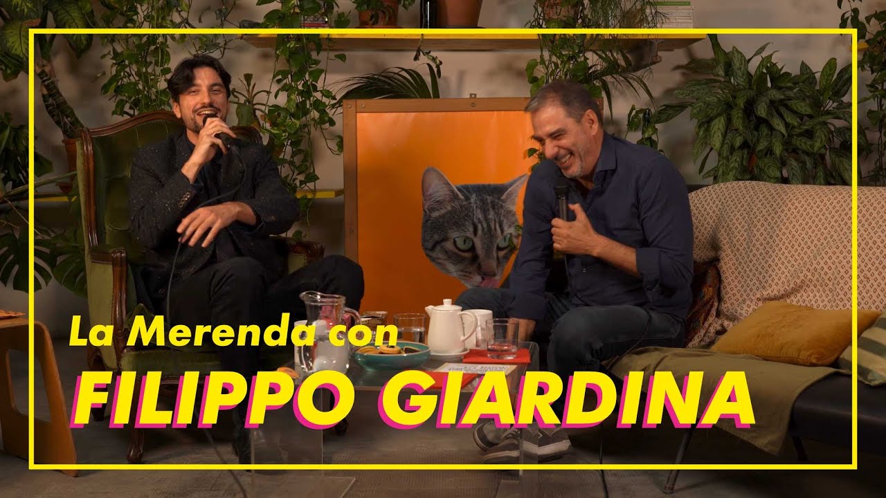 #54: Vivere di stand up comedy con Filippo Giardina - YouTube
