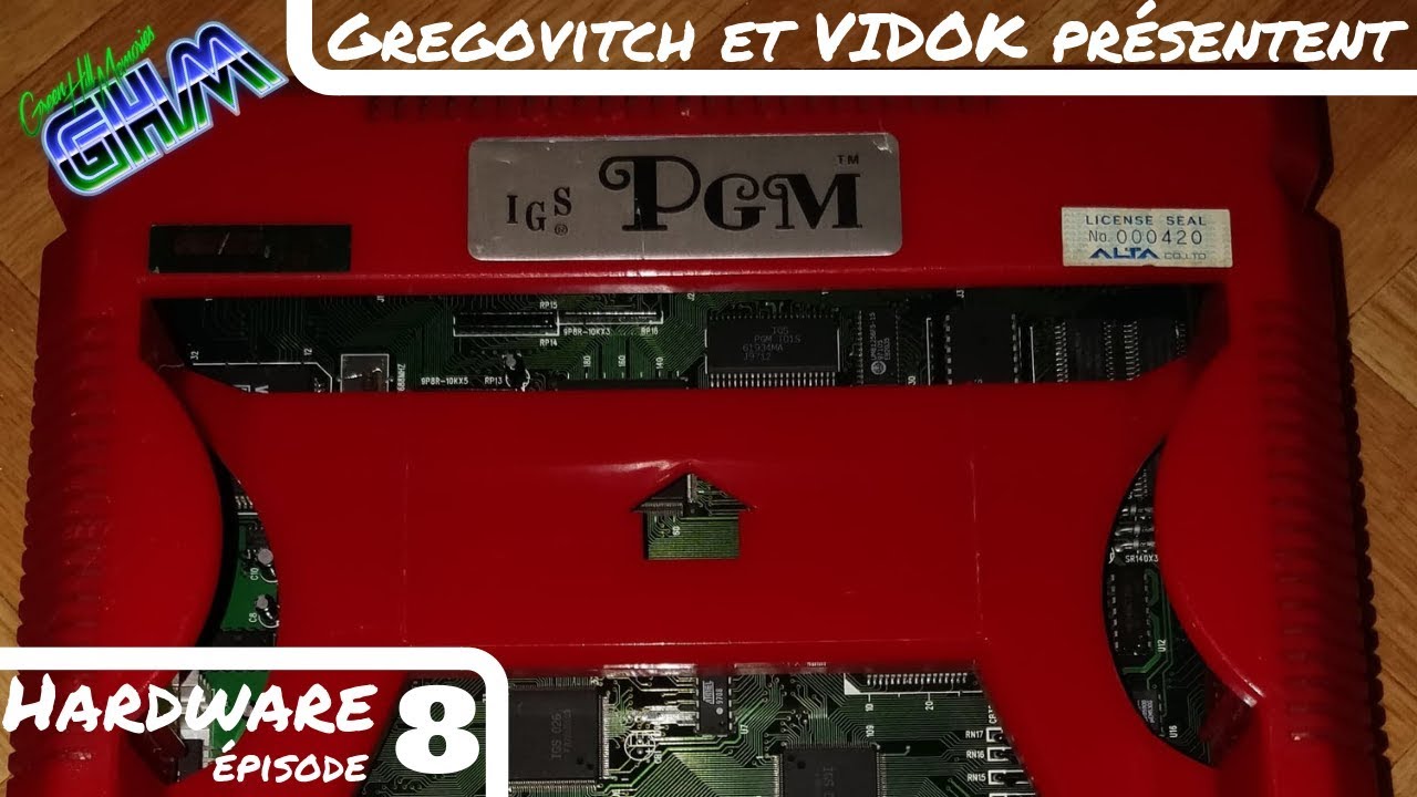 [Hardware #008] Présentation du PolyGame Master ! - YouTube