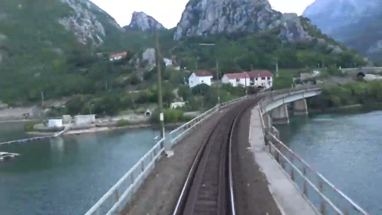 Downbound Train - Bruce Springsteen - YouTube