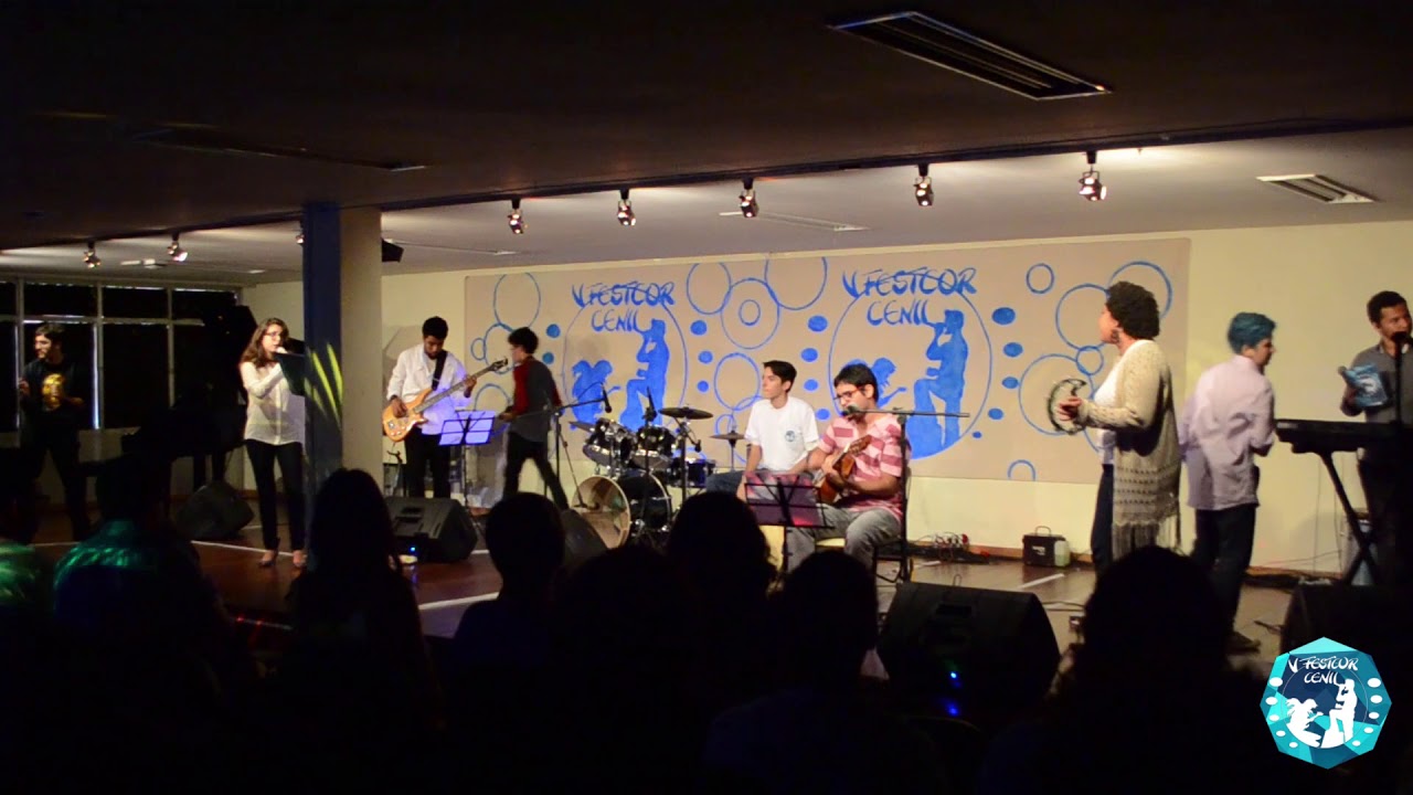 Banda 33 - V FESTCOR - YouTube