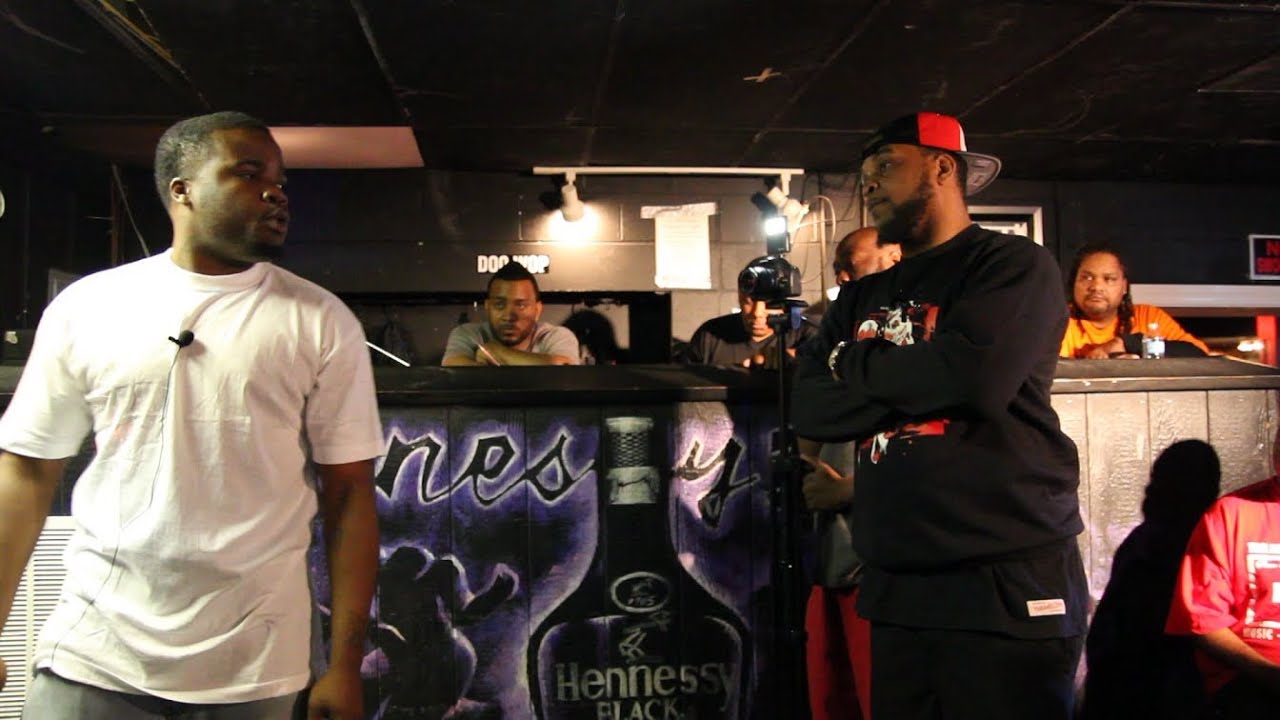 Dope16 | D Brikkz vs Felony | emcee battle | - YouTube