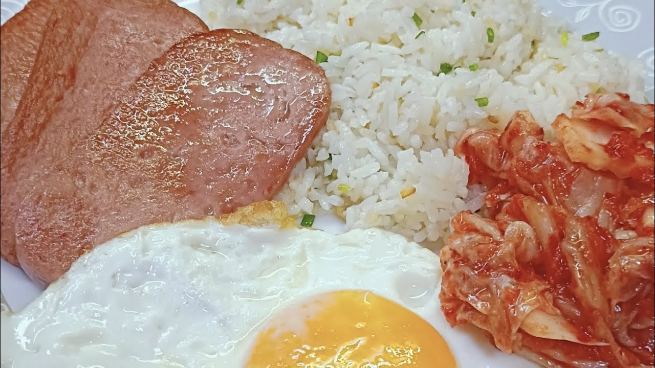 Tara breakfast tayo Spamsilog - YouTube