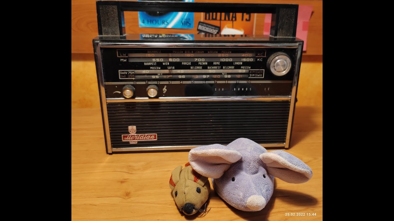 Radio Meridian 201. Hergestellt in Kiew im Jahr 1971. - YouTube