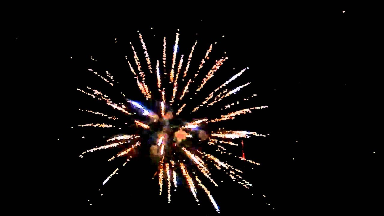 Awesome fireworks show -Noche de las luces, Piriapolis - YouTube