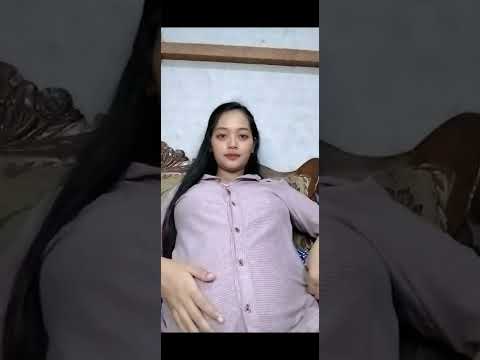 Bumil muda cantik besar