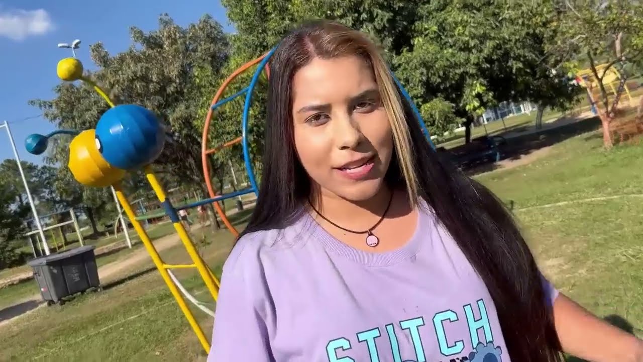 Minha IrmÃzinha Fez Algo Muito Perigoso No Parquinho Youtube