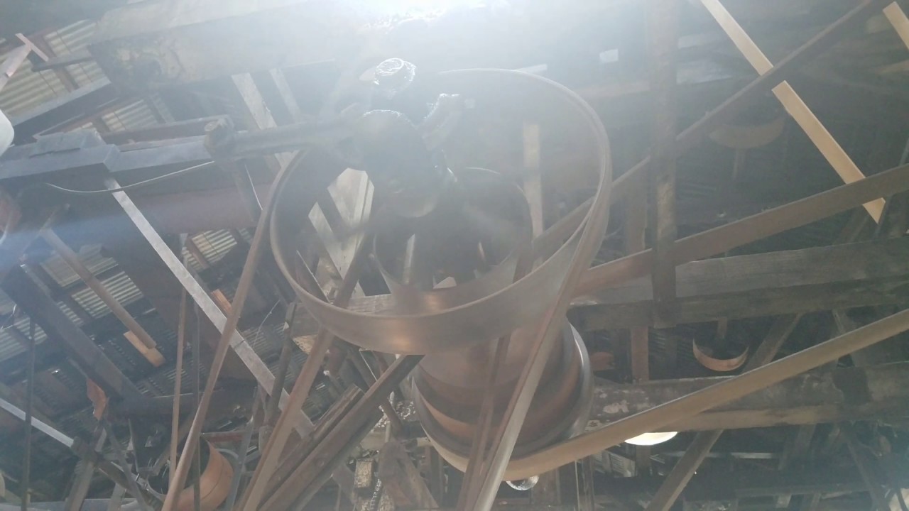 Close Up of Overhead Belt & Shaft System at Knight Foundry - YouTube