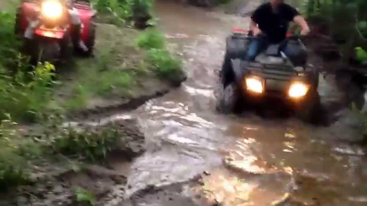 Honda rancher 350. 26" swamper Vampire Tires - YouTube