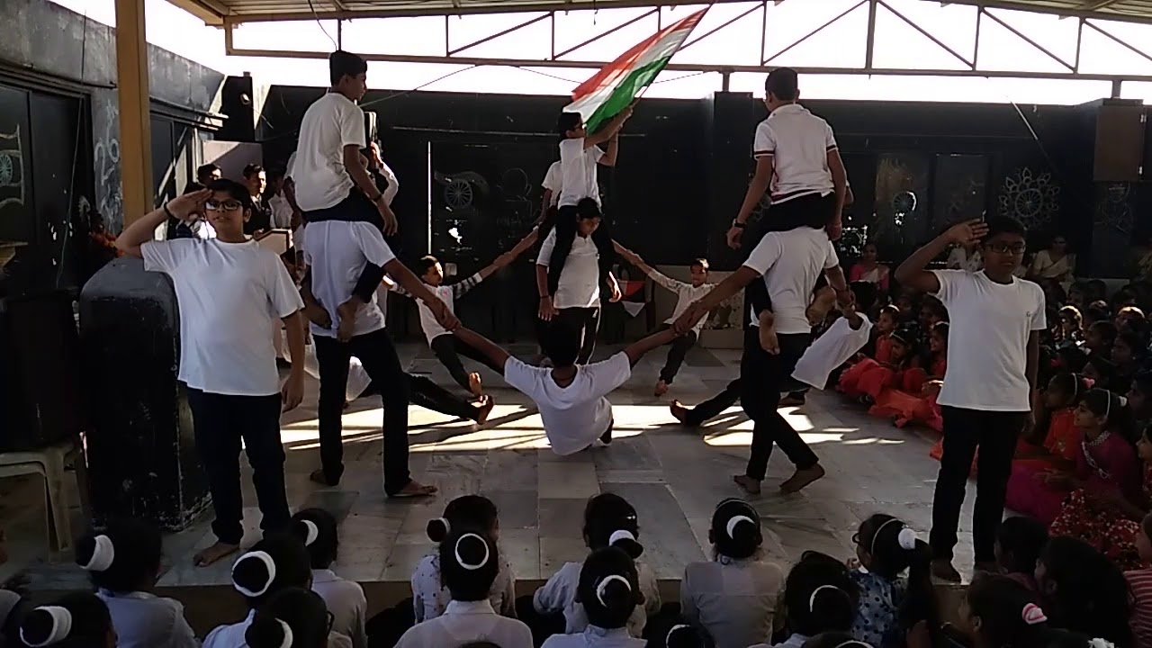 Pyramid performance by secondary students on REPUBLIC DAY OF INDIA. 26 ...