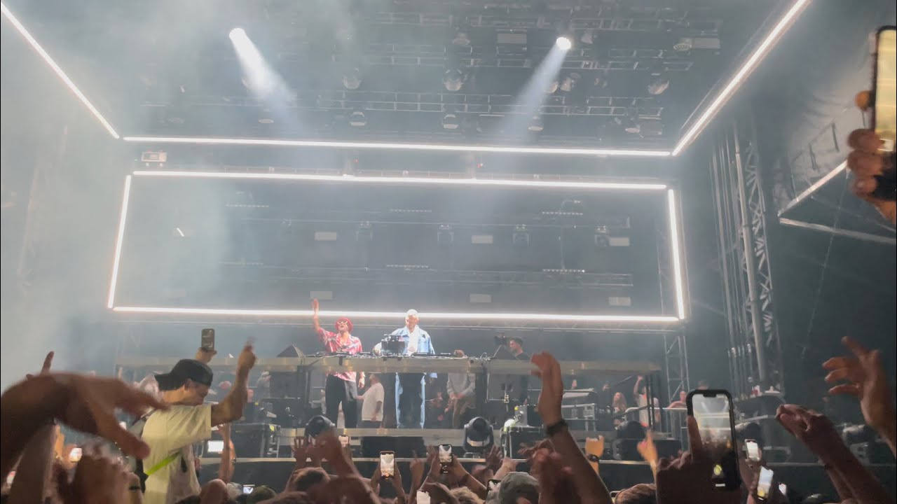 Fisher B2B Chris Lake - Palm Beach Banga (clip) @ Under Construction ...