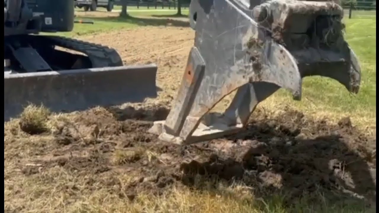 Bobcat E26 "Grubber Bucket" Owner Operator Built Attachments. - YouTube