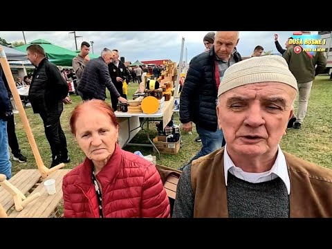 NEVJEROVATNO!!! ŽENA SA ČOVJEKOM 54 GODINE KUJE KOSE KOVANICE