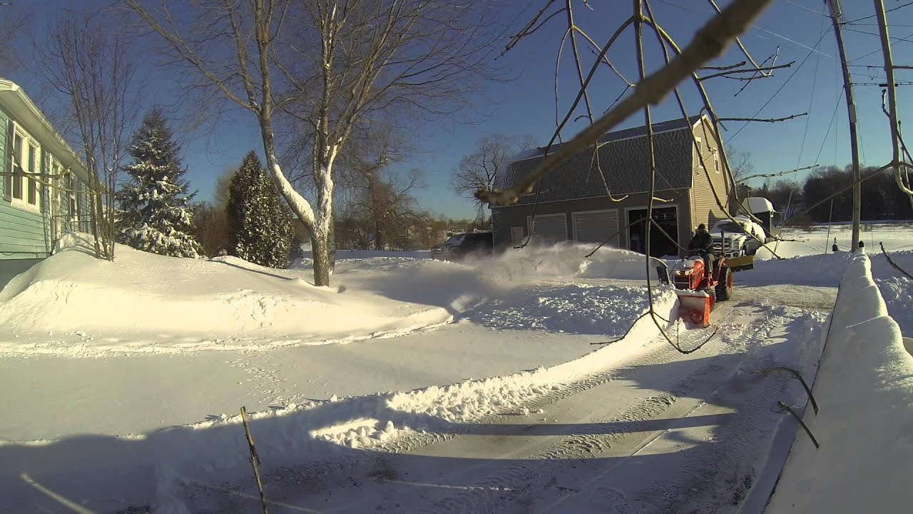 Kubota B2620 With 63" B2782b Snowblower - YouTube
