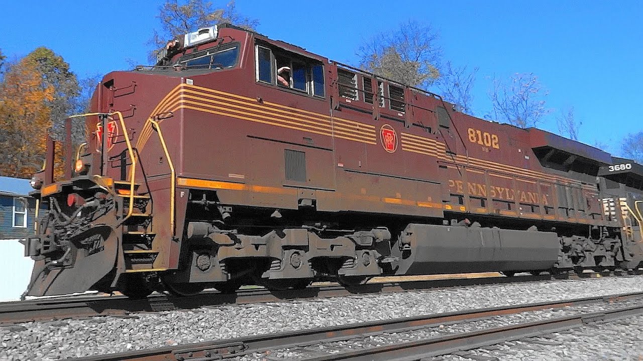 A Dirty "Pennsylvania" Heritage Unit Leads NS Double Stack Train - YouTube