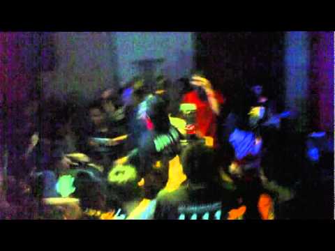 COMEDIAN HIDE CLOWN feat. AZIS BLIND TO SEE - Hijau Damai (live)