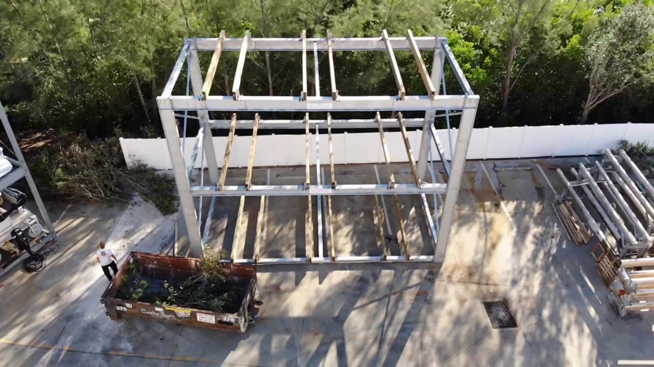 Mack David Buildings Bradenton Boat Club Outdoor Boat Rack System - YouTube