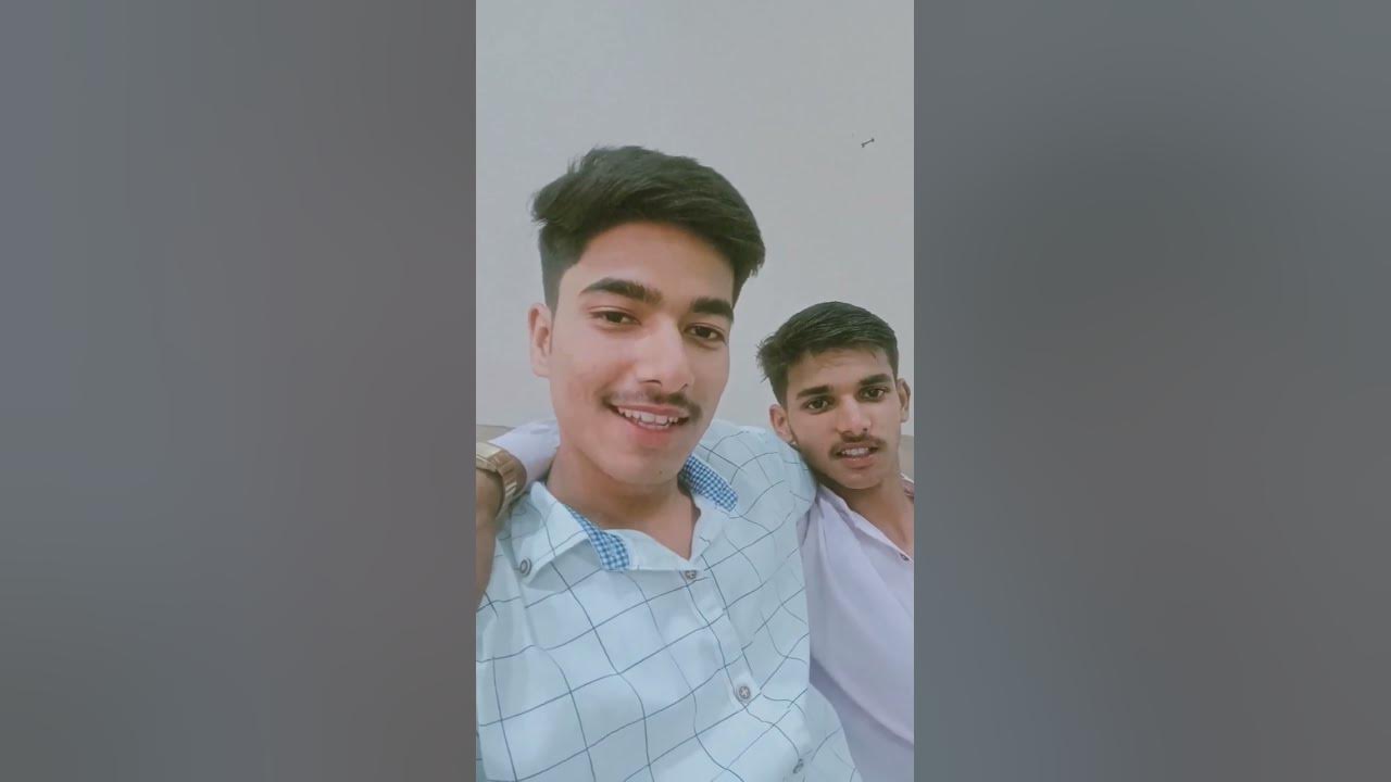 Chhoti Si Tu Jaan 💫🤓 || Ayush Pandit Official || New Song Video || - YouTube