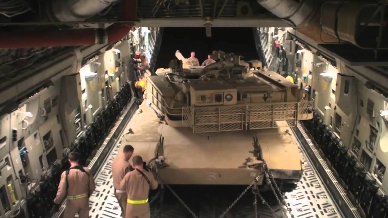 C-17 GLOBEMASTER III loading M1A1 ABRAMS tank Timelapse - YouTube
