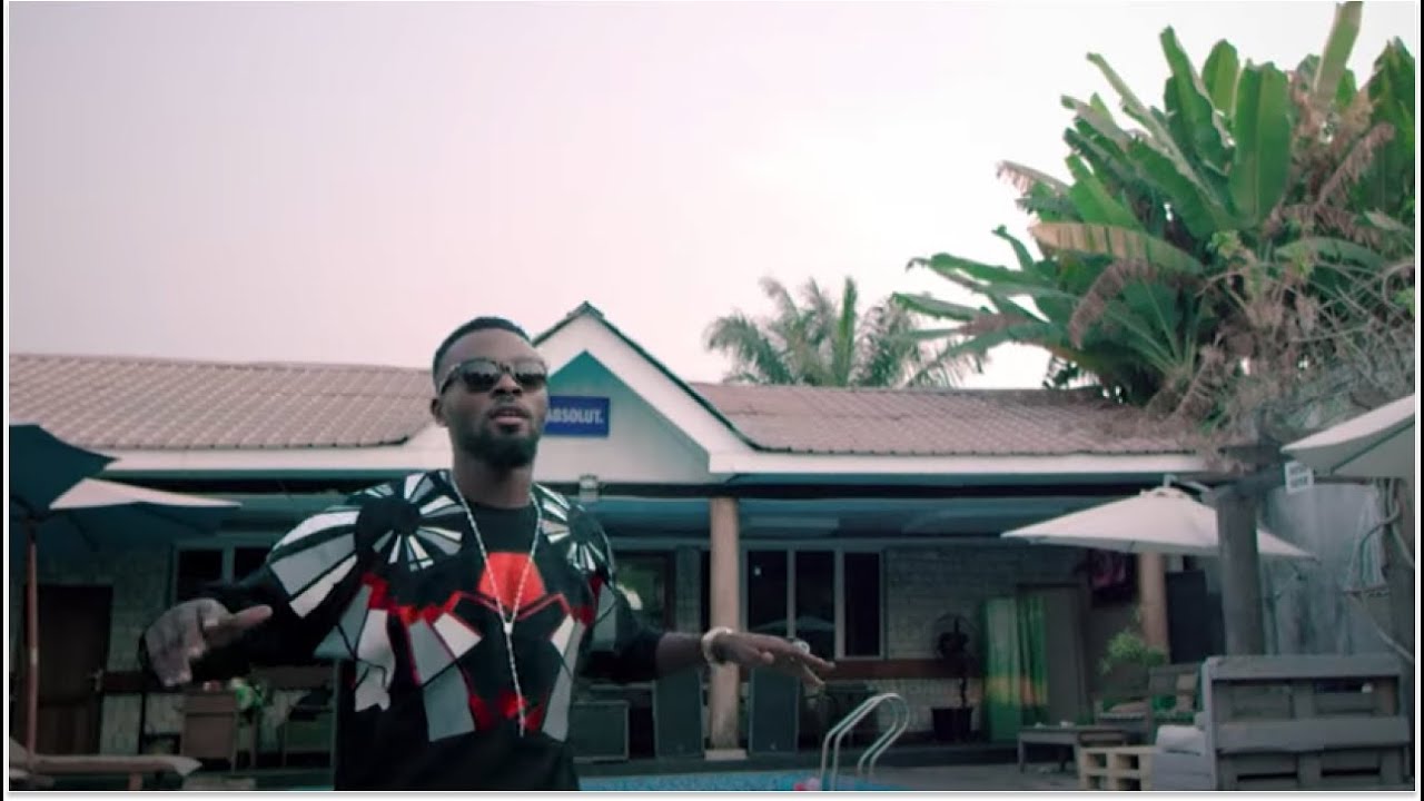 Héritier Wata - WATA COSA NOSTRA (Clip Officiel) - YouTube