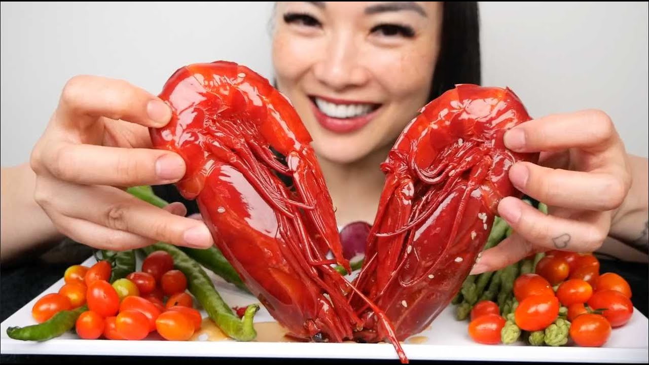 GIANT RED DEVIL SHIRMP (ASMR EATING SOUNDS) LIGHT WHISPERS | SAS-ASMR ...