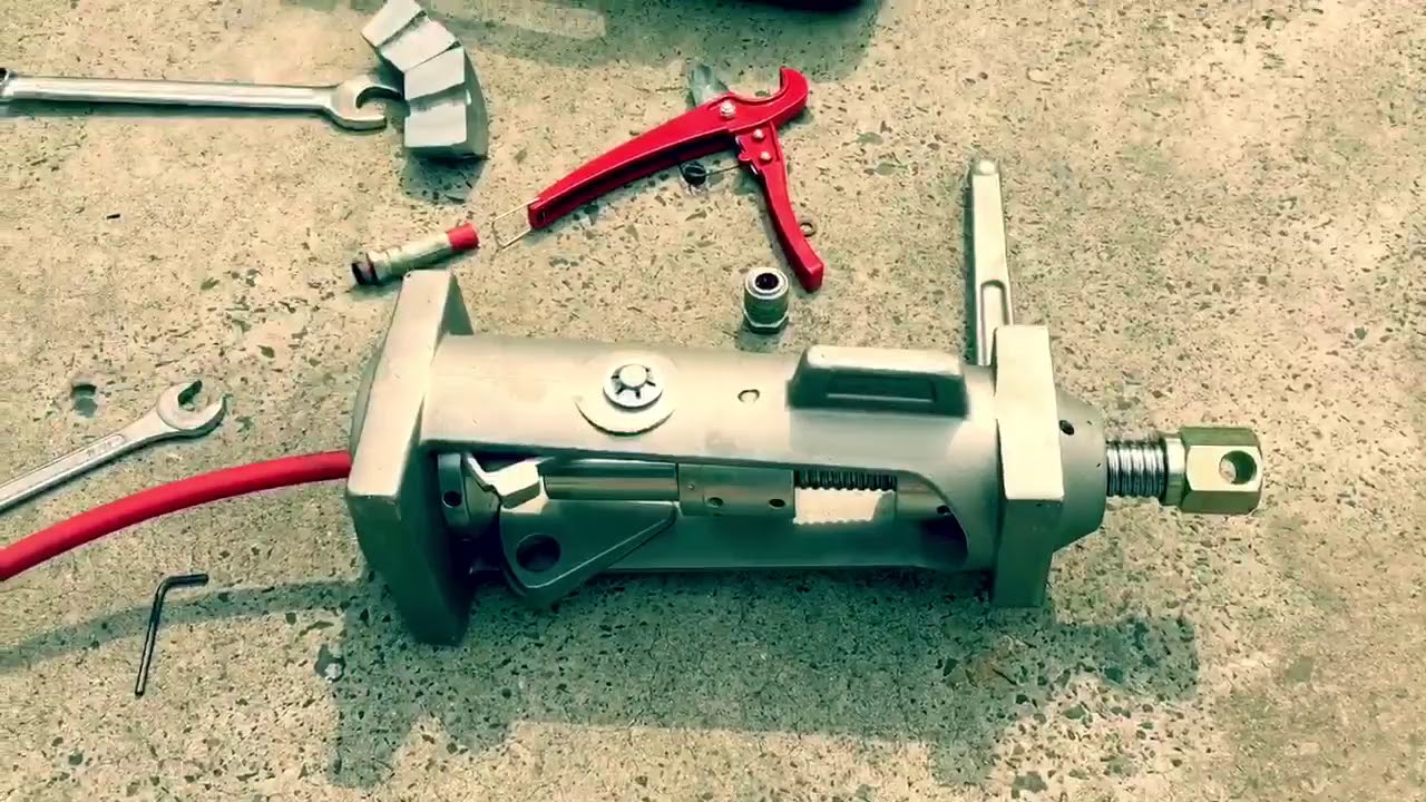 Mustang Swaging Tool and Onsite Hose Repairs - YouTube