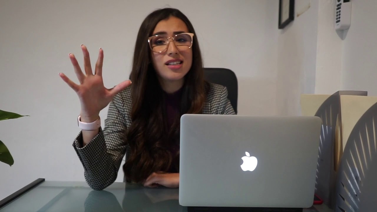 Parlamento Juvenil 2020 Emma Puerto - YouTube