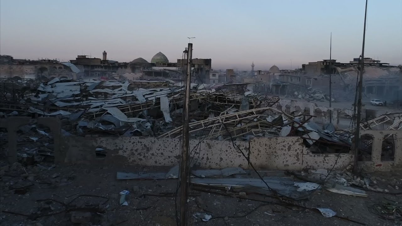 Iraqi Families Return to Rubble After IS Defeat - YouTube