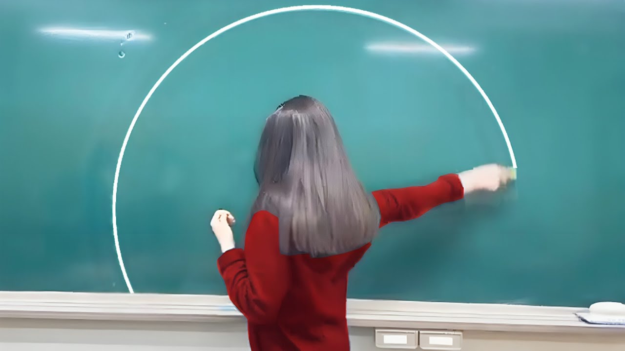 She Can Draw a Perfect Circle.. - YouTube