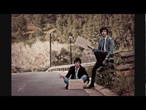 10 awesome alternative/indie songs - YouTube