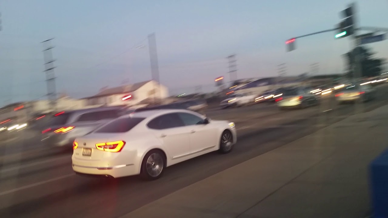 Amtrak 792 doing a 2 step in Oxnard - YouTube