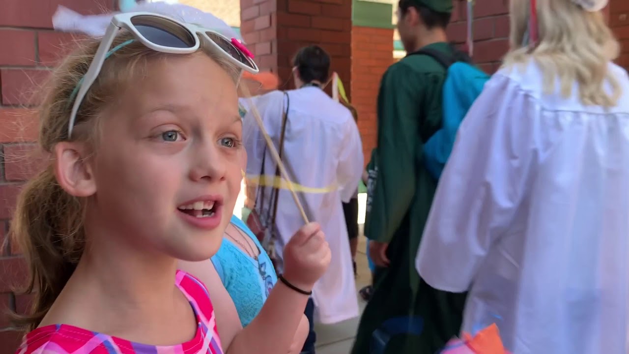 Mesa Verde High School Students Walk at Carriage Drive Elementary - YouTube