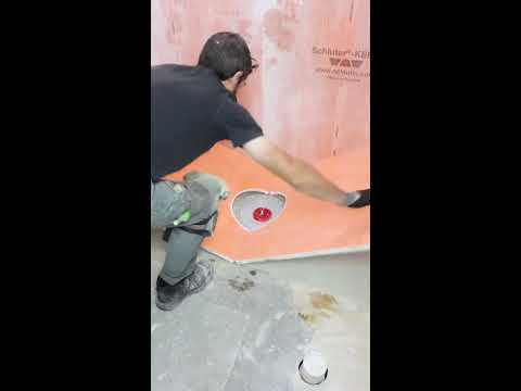 How to Recess Floors for Curbless Showers - #shorts - YouTube
