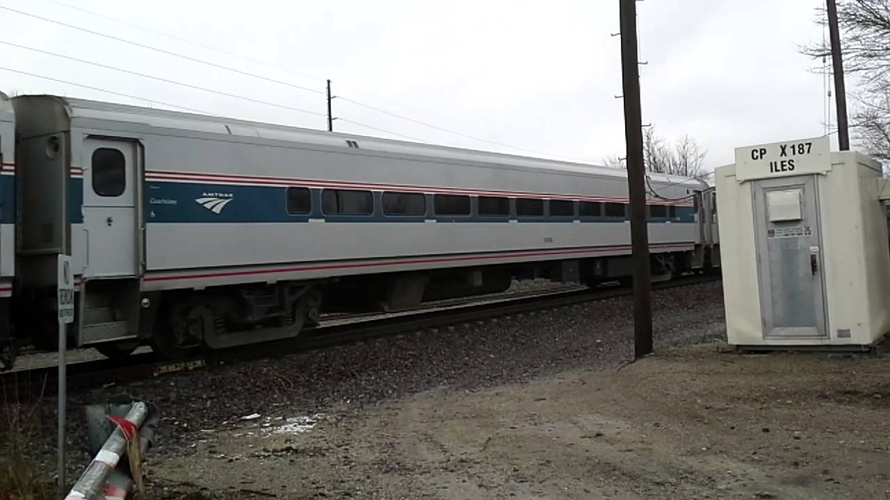 Amtrak 302 in Springfield IL. - YouTube