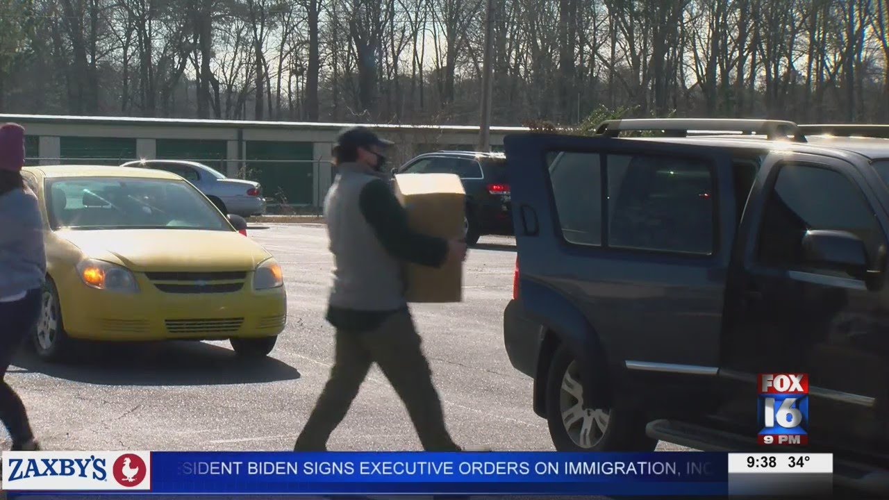 Pine Bluff New Life Church provides food boxes for families in need ...