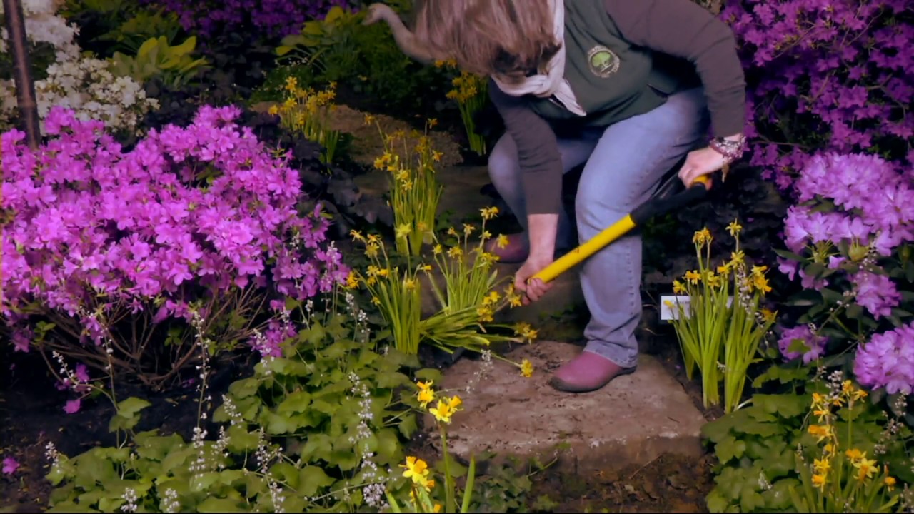 Spear Head Gardening Shovel & Spade on QVC - YouTube