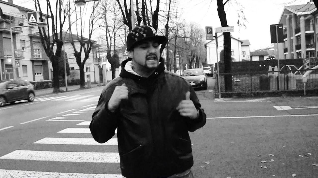 C-JAY - Storia Reale (OFFICIAL VIDEO) - YouTube