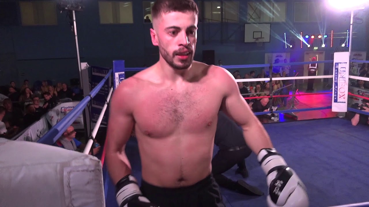 West Berks White Collar Boxing Evolution Bout 6 Matt Howe Vs Luke ...