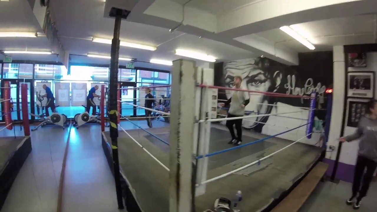 Lowestoft Boxing Gym - YouTube