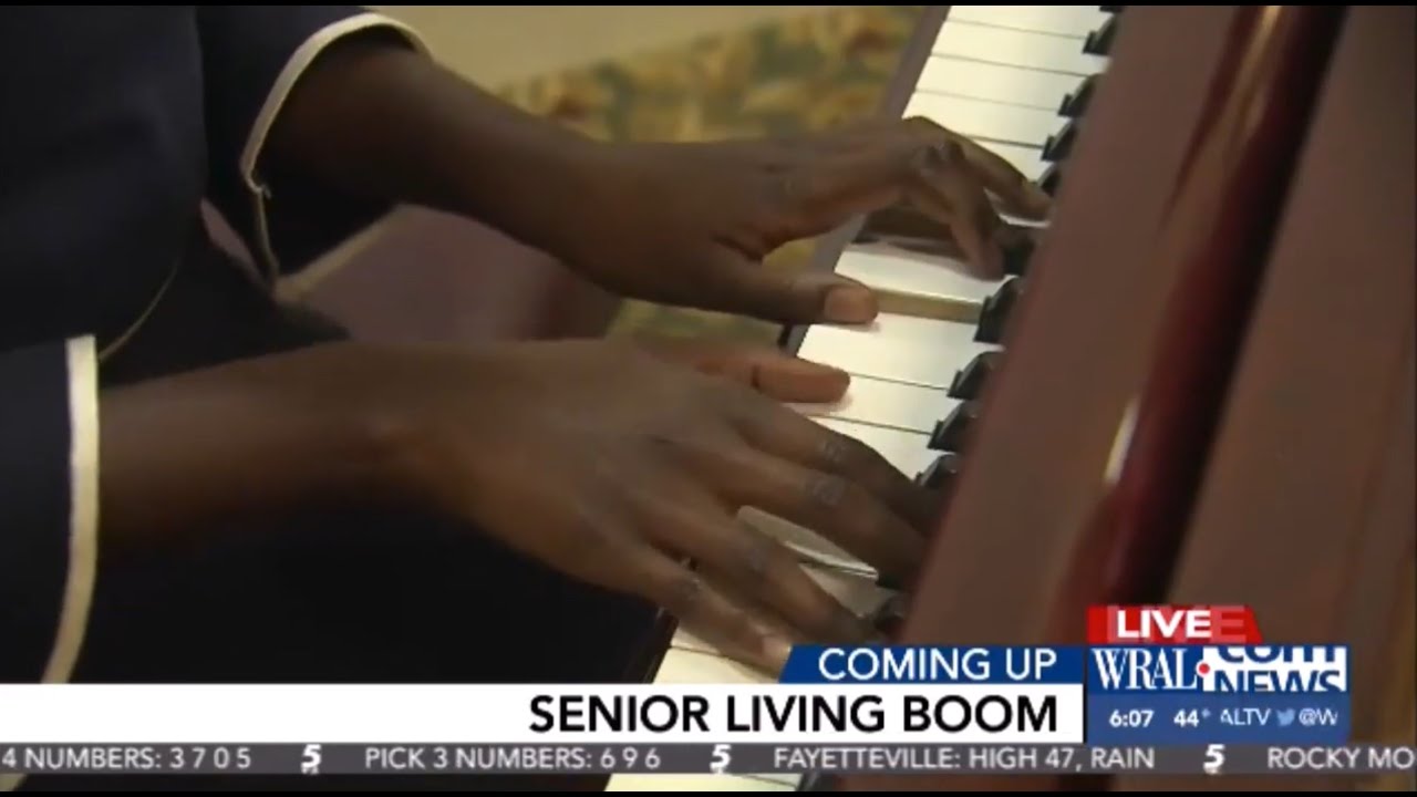 Emmy Victor August 2019 News Reel - YouTube