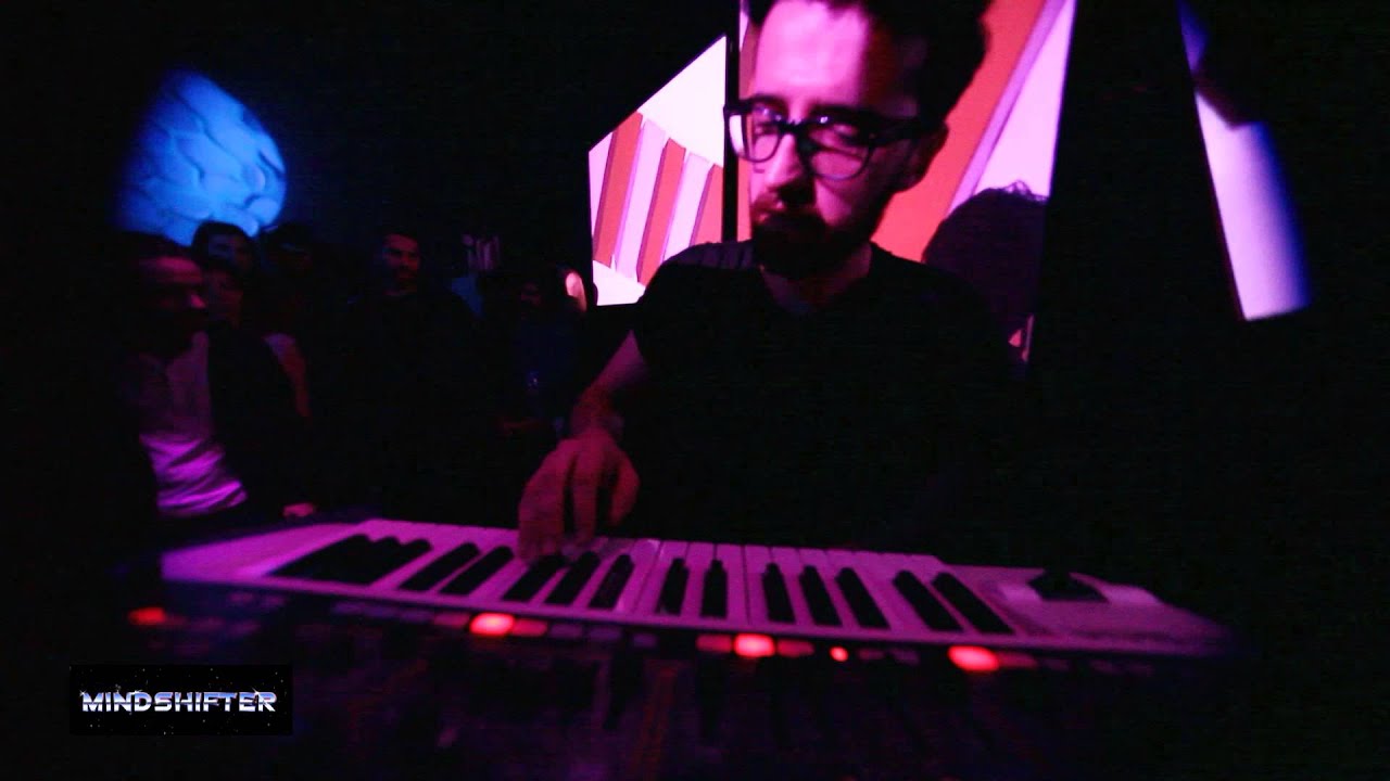 Mind Shifter Live @ IndieCity - YouTube
