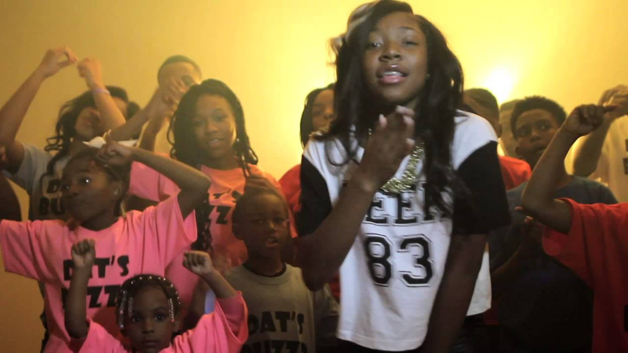 Myz D....(Mizz Dynamite)....Buzzo! (Official Video)...2014 - YouTube